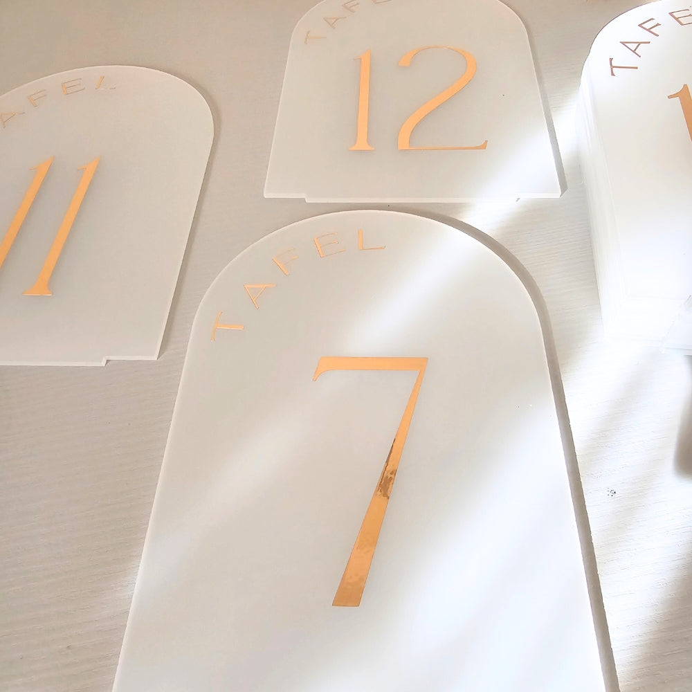 Acrylic Table Numbers - Arch - Frosted White – Simply Wedding Favours